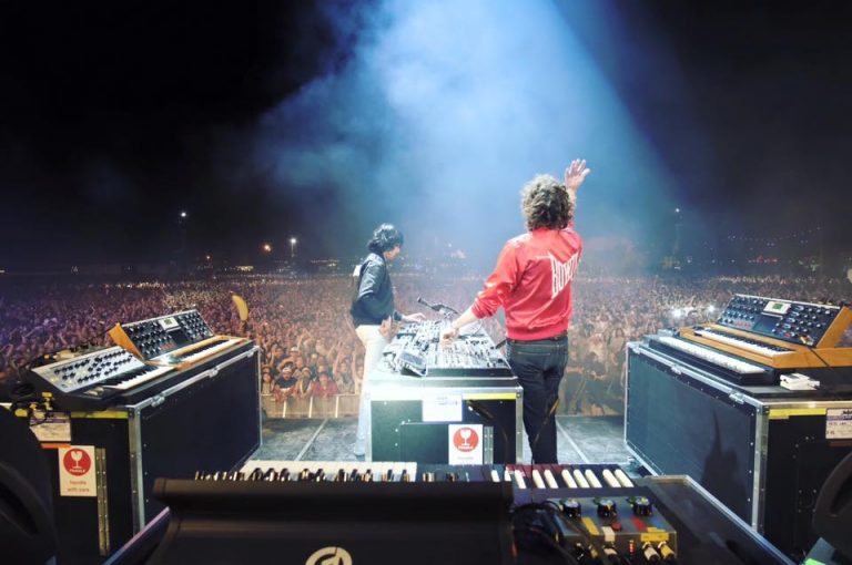 C'est officiel : Justice est de retour et prépare même un album + une tournée † - TSUGI